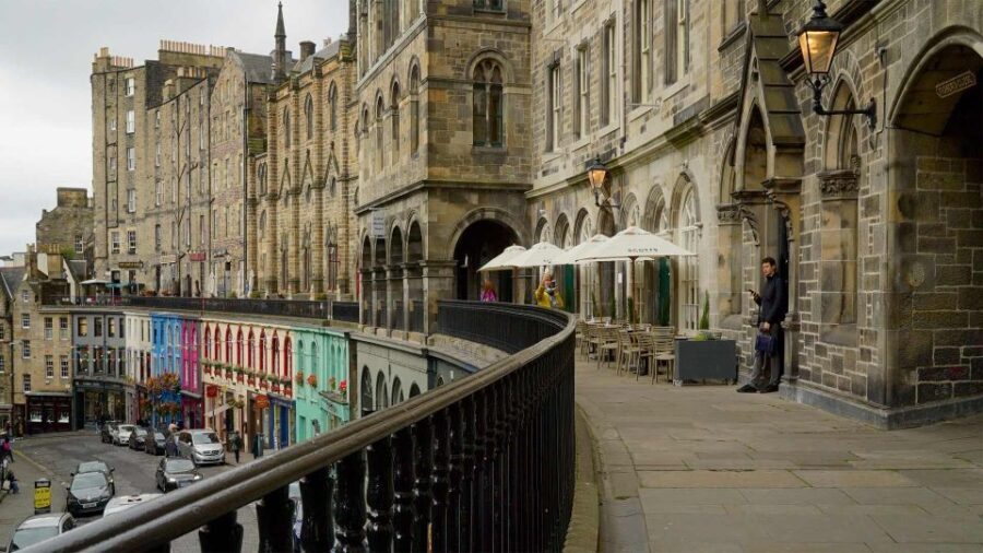 Edinburgh Food & Drink Tour with Eat Walk Tours