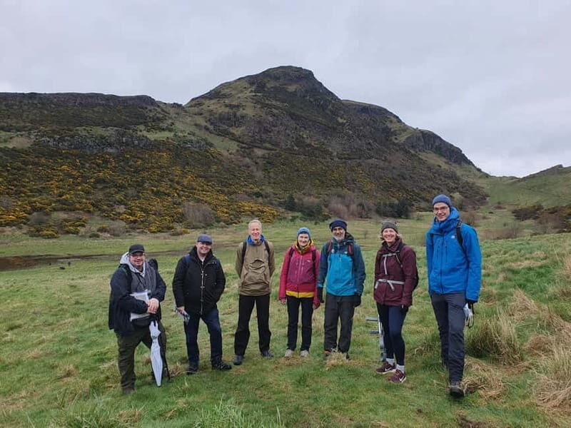 Edinburgh: Guided Hike to Arthur's Seat and Holyrood Park