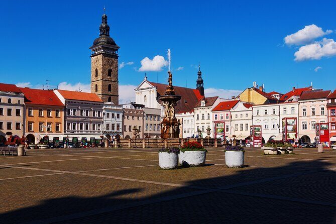 Enchanting eský Krumlov Walking Tour: Echoes of the Past