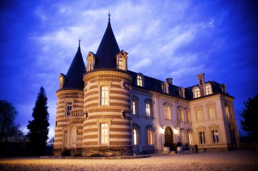 Epernay: Winery and Cellar Tour with Champagne Tasting