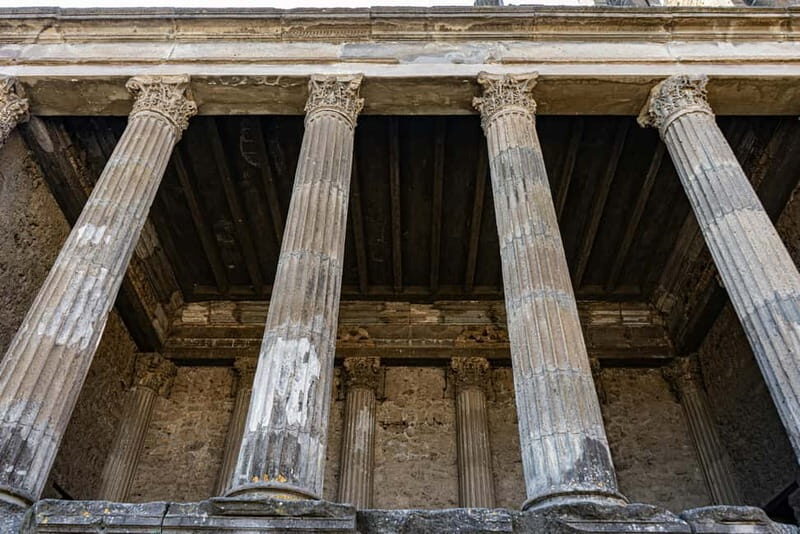 ERCOLANO: ENTRANCE TICKET - SKIP THE LINE WITH OPTIONAL TRANSFER