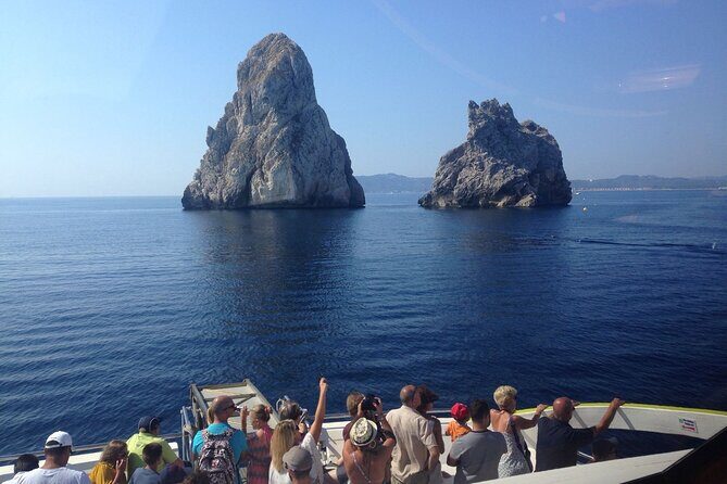 Estartit (1h 30m STOP) & Medes Islands - Super Underwater Vision