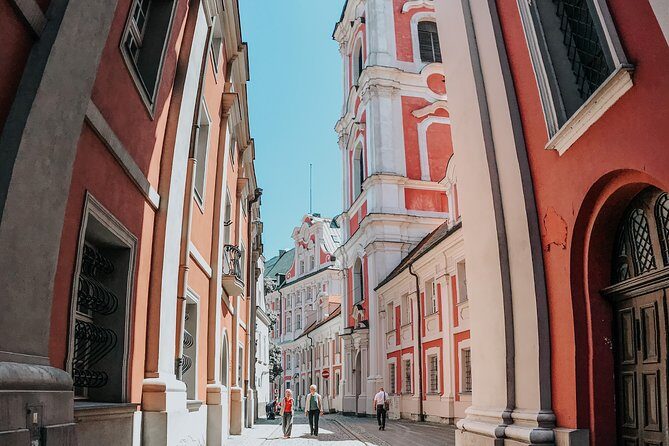 Explore Poznan in 60 minutes with a Local