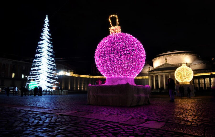 Explore the Naples Christmas Market - Private Tour