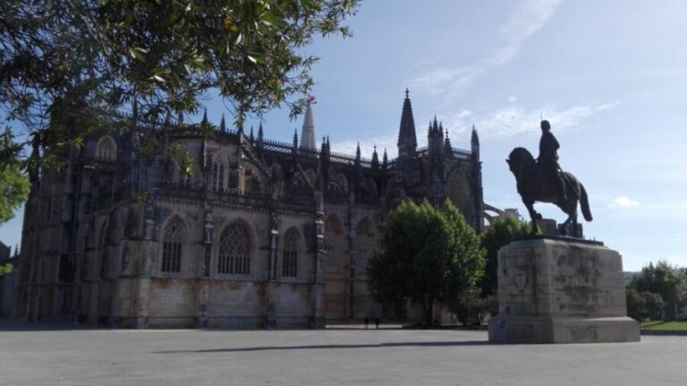 Fátima, Batalha, Alcobaça, Nazaré and Óbidos Private Tour - Who Is This Tour Best For?
