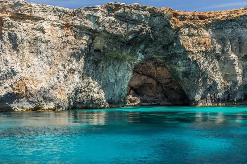 Fernandes Cruise to Blue Lagoon in Comino and Gozo (VTT)