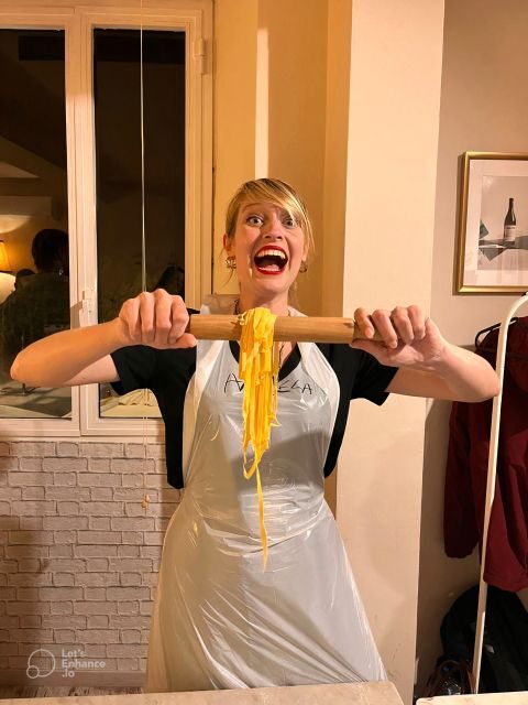 Florence: Pasta Class with Wine, Limoncello and Dessert