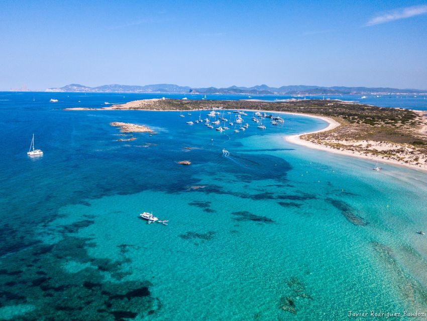 Formentera: Crystal Waters Cruise with Snorkeling and Lunch