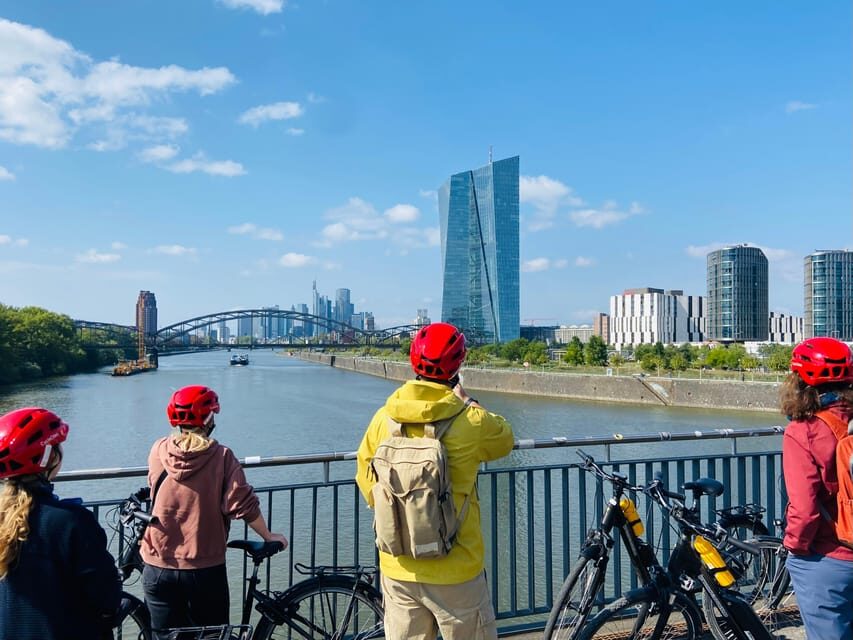 Frankfurt: Full-Day Bicycle or E-Bike Rental