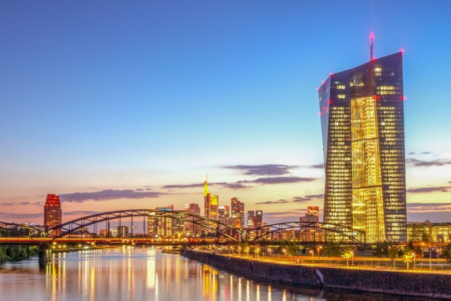 Frankfurt: Guided Bike Tour