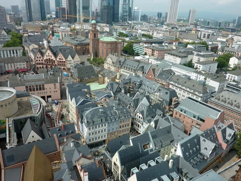 Frankfurt: Old Town Historical Walking Tour with Geo Epoche