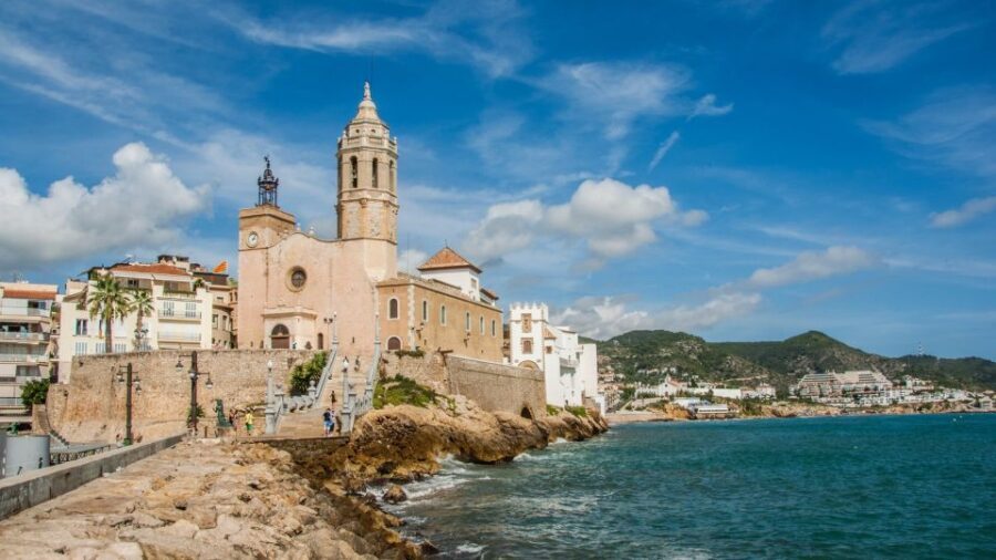 From Barcelona: Tarragona & Sitges Full Day Tour with Pickup