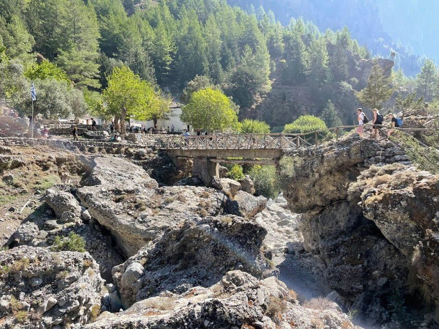 From Chania: Samaria Gorge Hiking tour