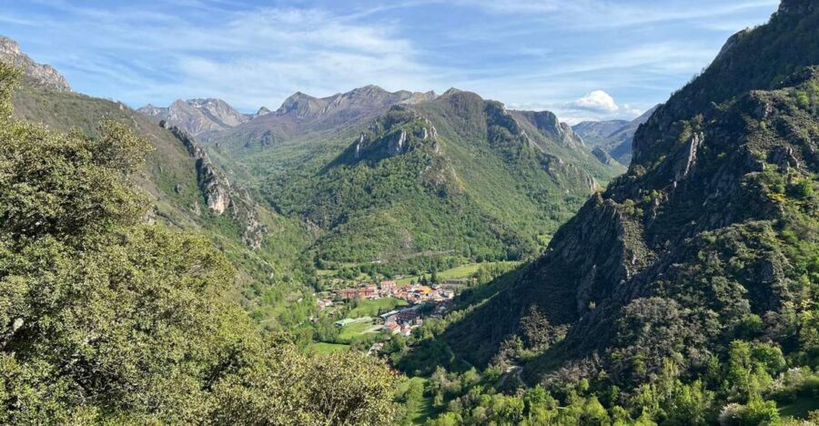 From Gijón or Oviedo: Somiedo Natural Park Day Trip