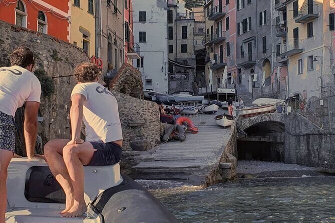 From La Spezia: The Sunset Cinque Terre Boat Tour - Who Should Consider This Tour?