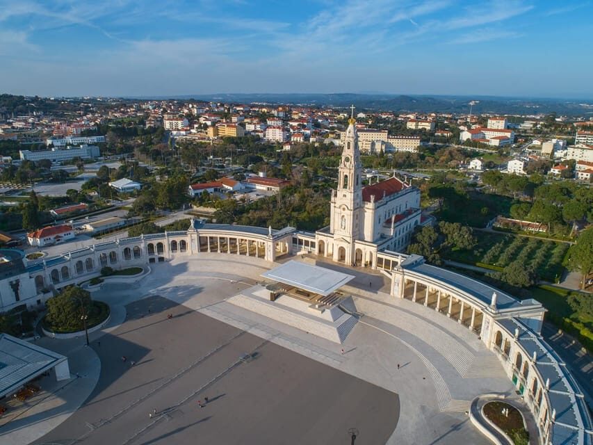 From Lisbon: Fatima, Batalha, Nazare, Obidos - Small Group