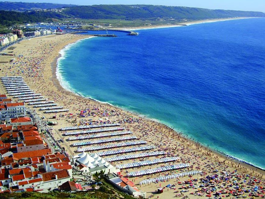 From Lisbon: Óbidos and Nazaré Guided Tour