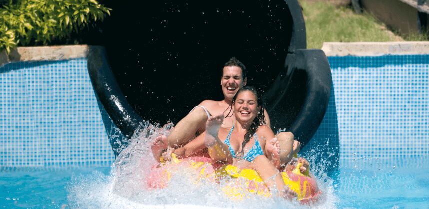 From Mallorca: Aqualand and Arenal Tickets and Transfer