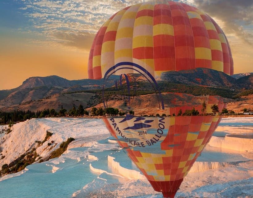 From Marmaris: Pamukkale Balloon Flight Day Trip with Lunch