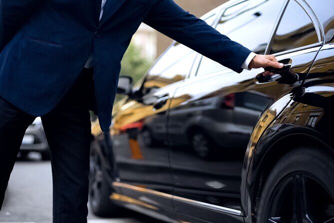 From Milan: Private Tour of Lake Como with a Private Driver