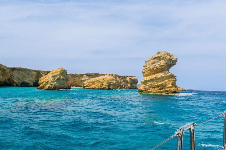 From Paros: Koufonisia & Naxos Sailing Cruise with Lunch