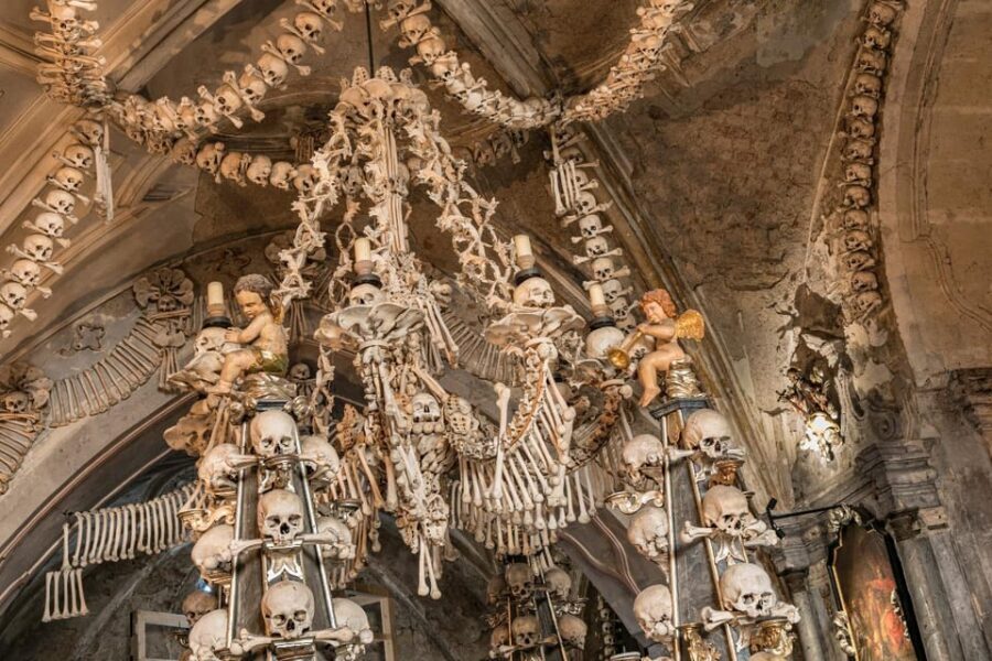 From Prague: Day Trip to Kutna Hora with Czech Lunch