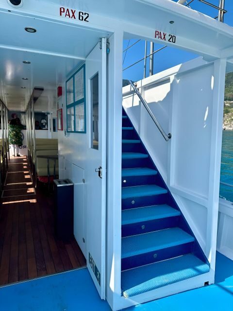 From Salerno: Cruise with Amalfi Stop and Light Lunch