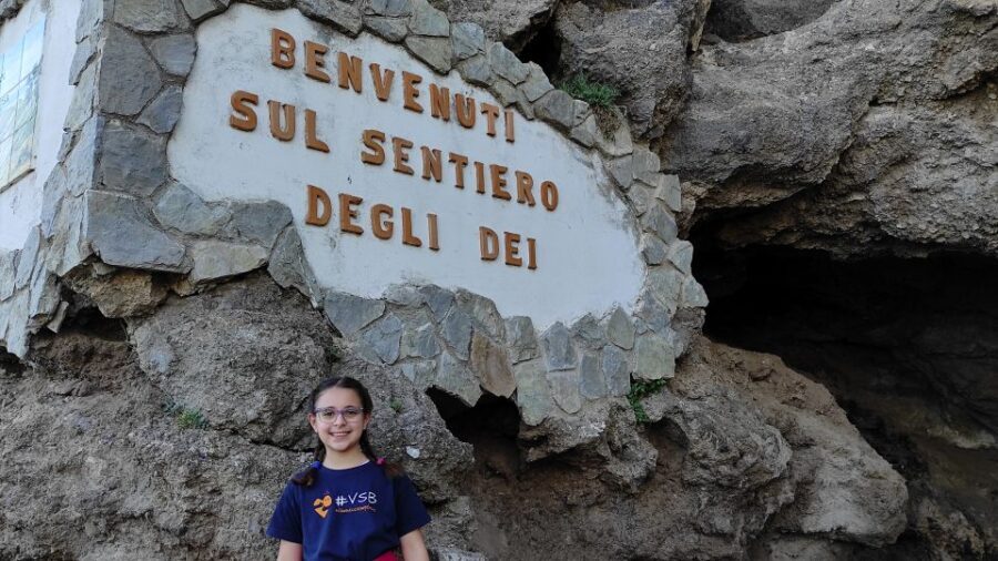 From Sorrento: Path of the Gods Hike with Tasting Stop