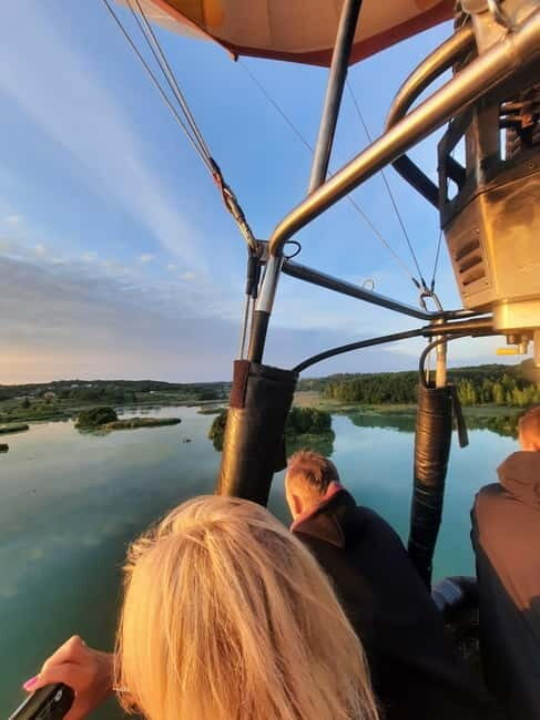 From Vilnius: Suburbs Hot Air Balloon Ride w/ Hotel Transfer