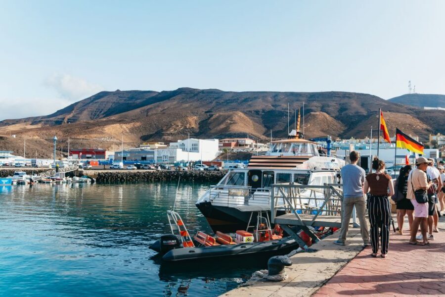 Fuerteventura: Glass Bottom Boat Cruise with Lunch & Drinks
