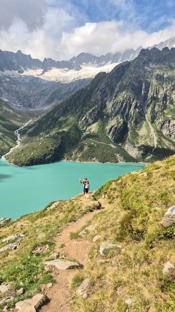 Full-Day Hiking Swiss Alps and Lake with Pick-up - Lucerne