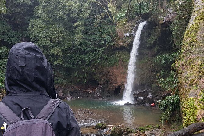 Full Day Hiking Trail Waterfalls- in Lomba de São Pedro - Azores