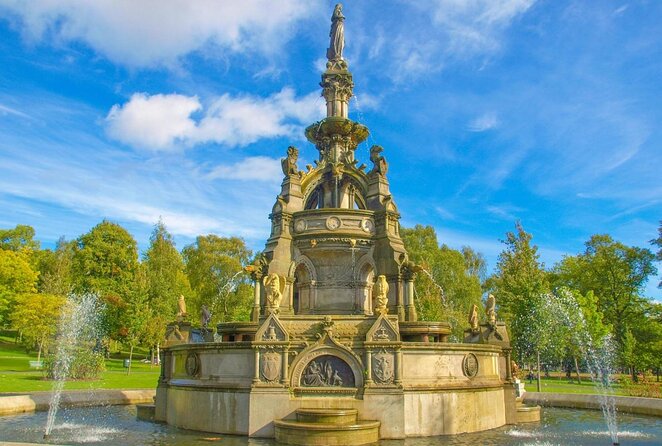 Fun Public Bike Tour in Glasgow - Key Points
