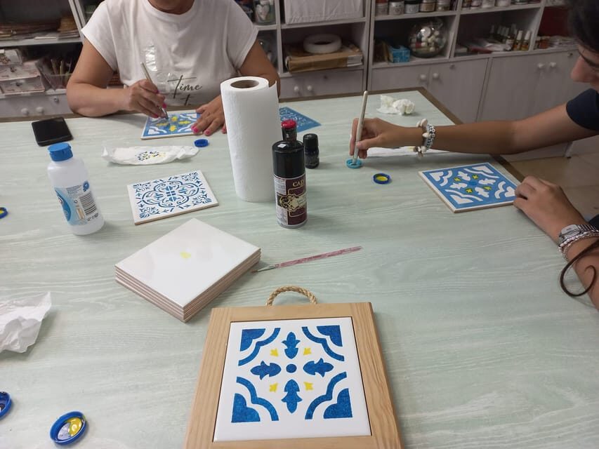 Gaia: Tile painting workshop, Port Wine and Pastel de Nata
