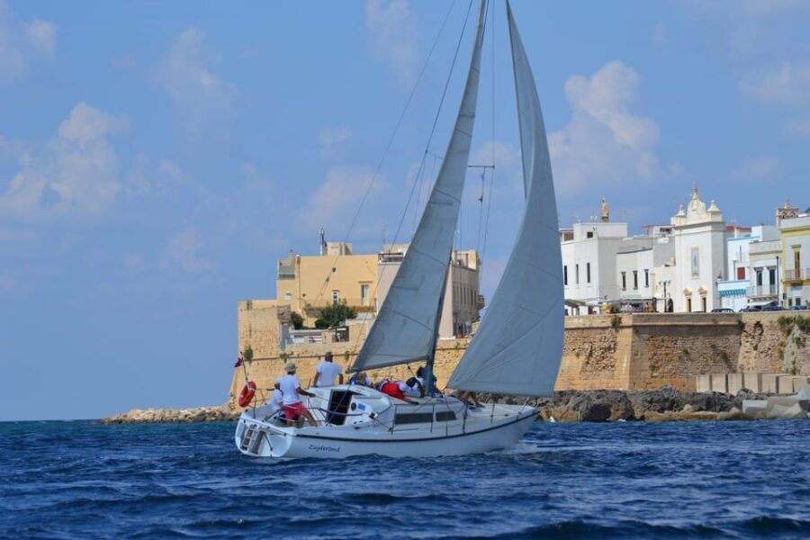 Gallipoli: private eco-sailing tour with environmental guide