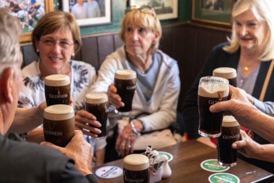 Galway: Food and Culture Walking Tour with Tastings