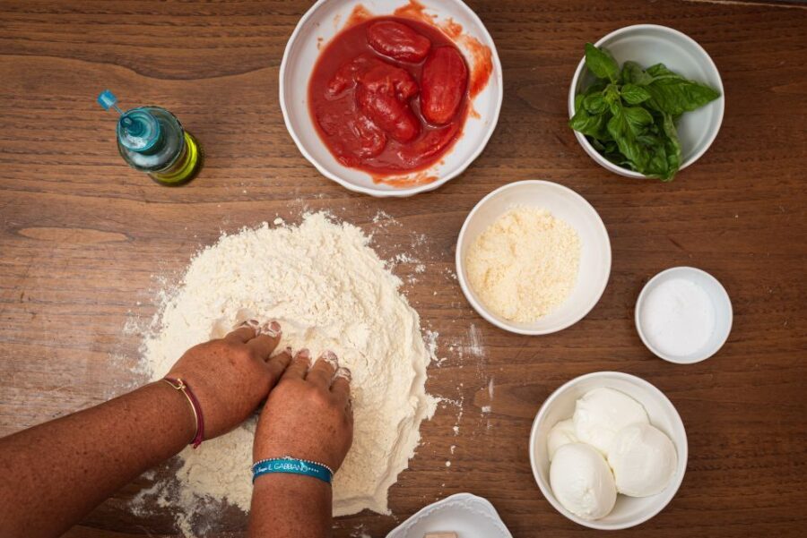 Genoa: Pasta & Tiramisu Cooking Class at a Local's Home