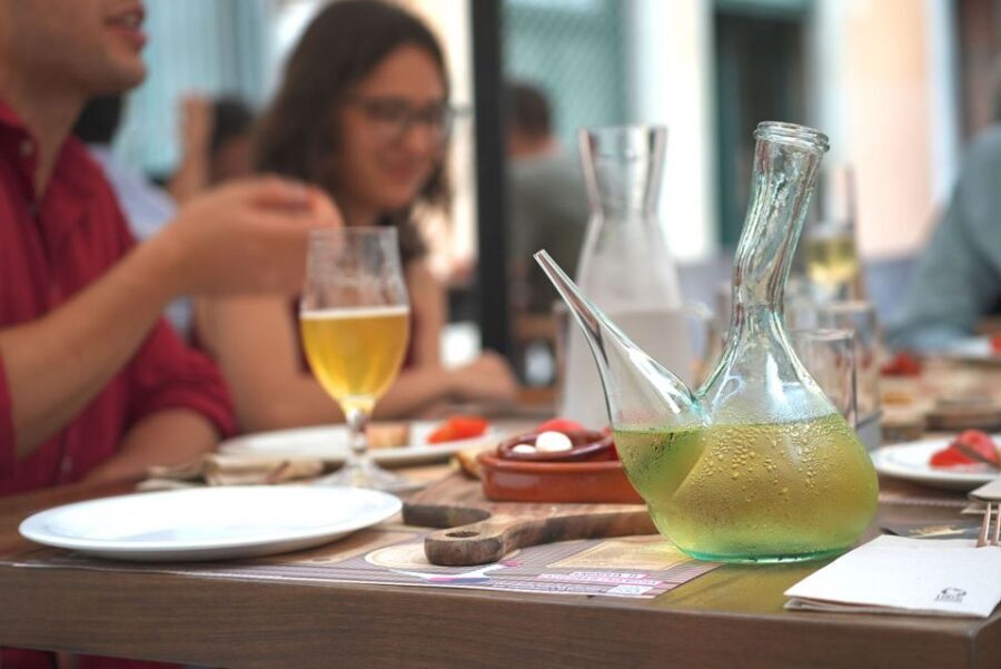 Girona: History and Gastronomy Small Group with Tastings