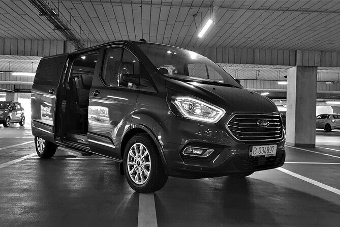 Giurgiu Port to Bucharest - Private Transfer - Car and Driver