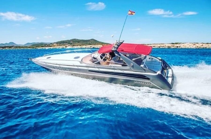 Gran Canaria: Private yacht excursion with Aperitif, drinks and snorkeling