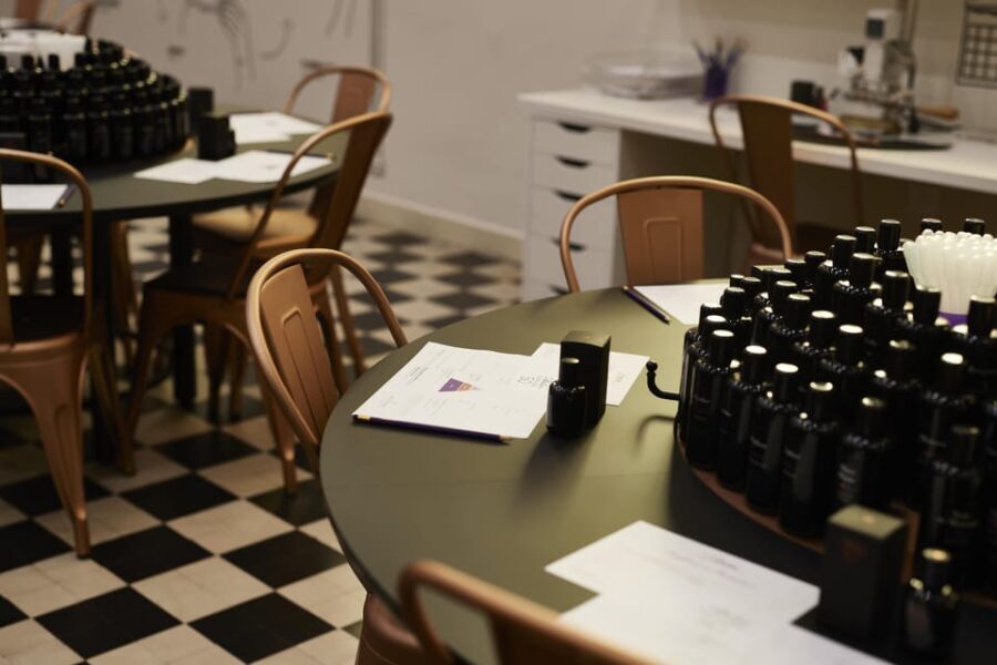 Grasse: 1-hour Perfume Workshop