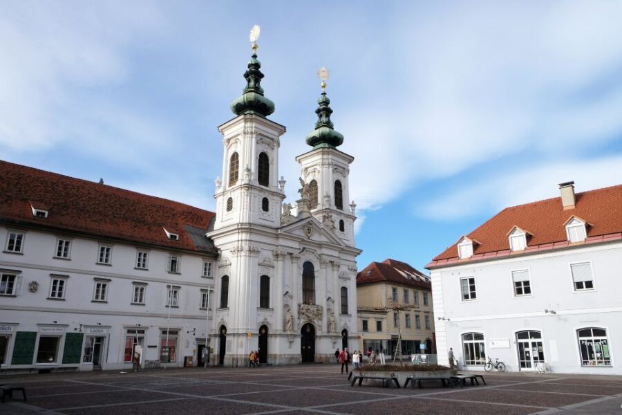 Graz: Top Churches Private Walking Tour with Guide