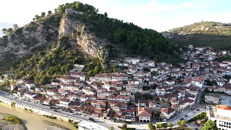 Green Line: Vlora-Apollonia-Divjake-Berat Guided Day Trip