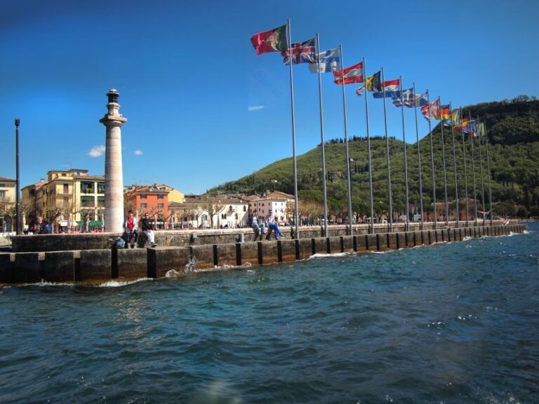 Guided Boat Cruise to Sirmione from Garda/Bardolino - What’s in Sirmione?