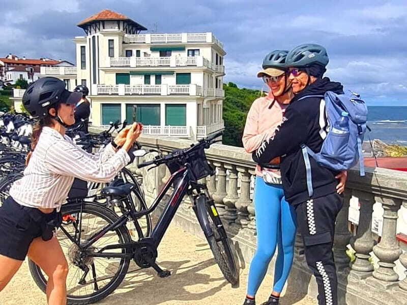 Guided Scenic E-Bike Tour of Saint-Jean-de-Luz Bay