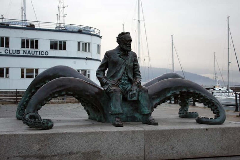 Guided Walking Tour for Cruise Ship Passengers
