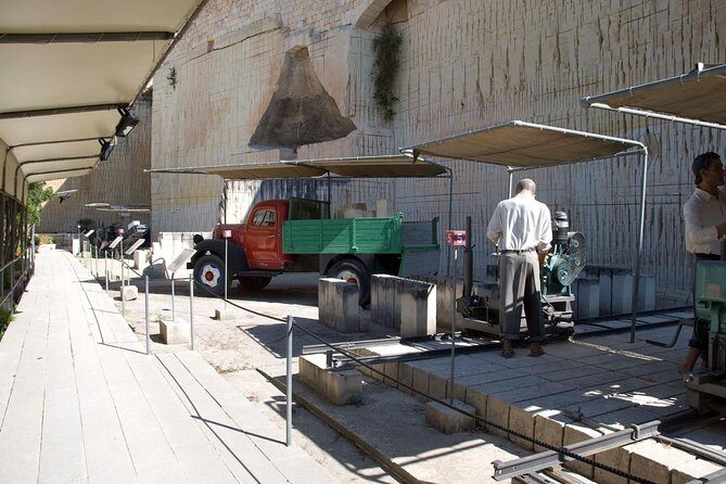 Hagar Qim temple (UNESCO) and Limestone Heritage guided tour
