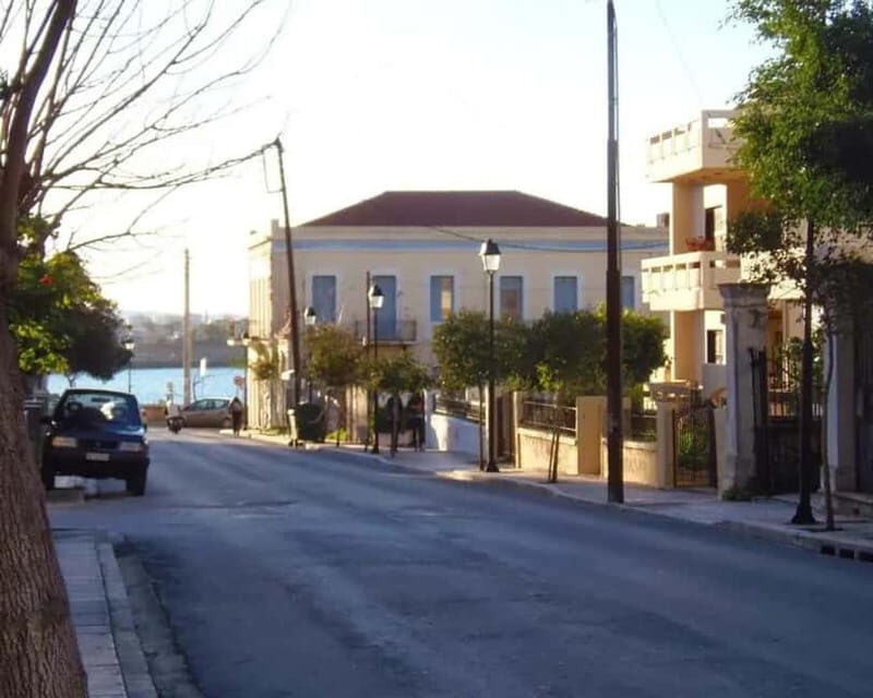 Halepa and Tabakaria Private Walking Tour