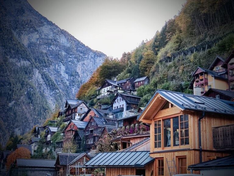 Hallstatt: Skywalk&Salt Mine Experience Private Guided Tour - The Skywalk: A Breathtaking Viewpoint