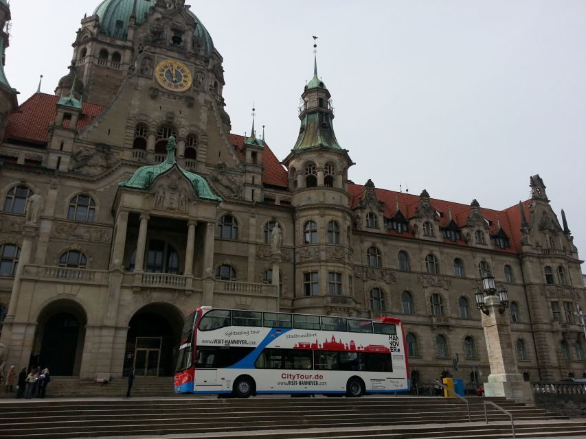 Hannover: 24-Hour Hop-On Hop-Off Sightseeing Bus Ticket